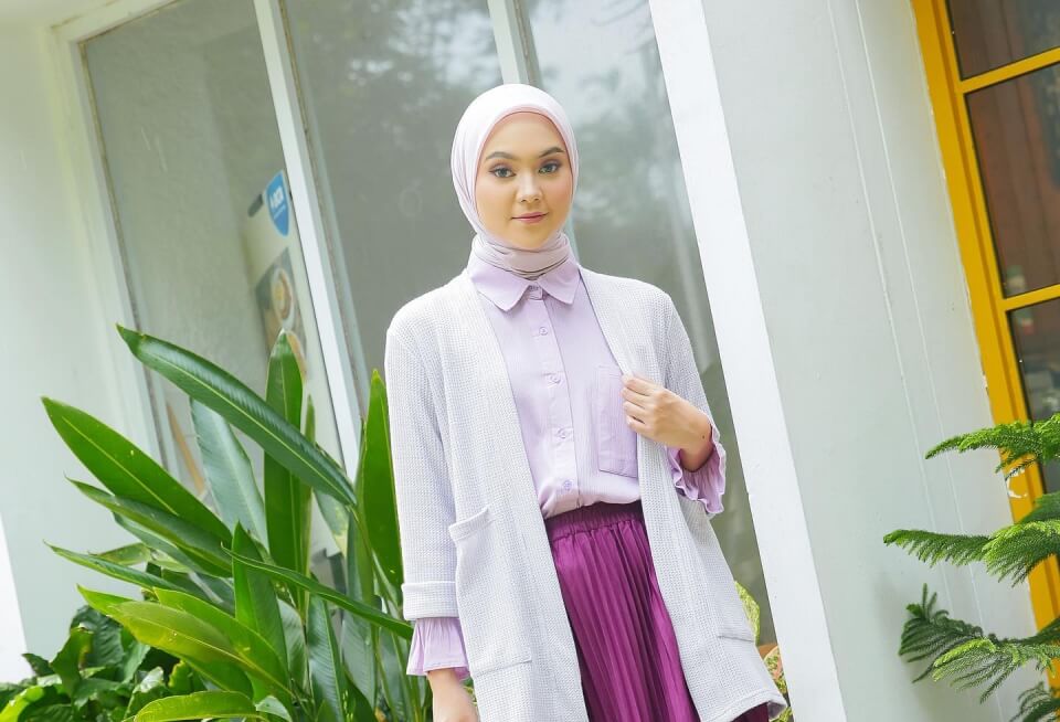 Inspirasi Outfit Ngantor Wanita Hijab – HIJUP Magazine